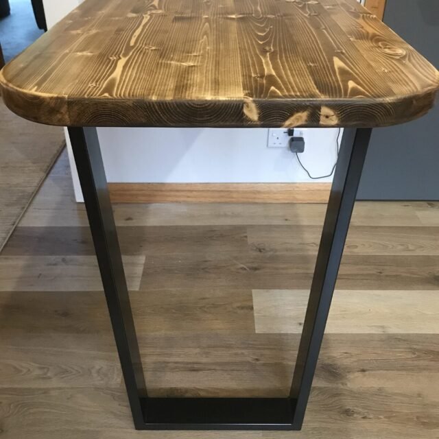Breakfast Bar Legs - Custom Made Worktop Legs